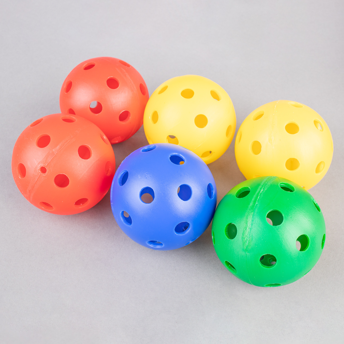 SET OF RIGID PERFORATED BALLS - HOQU025 - Topgim - Desporto & Fitness